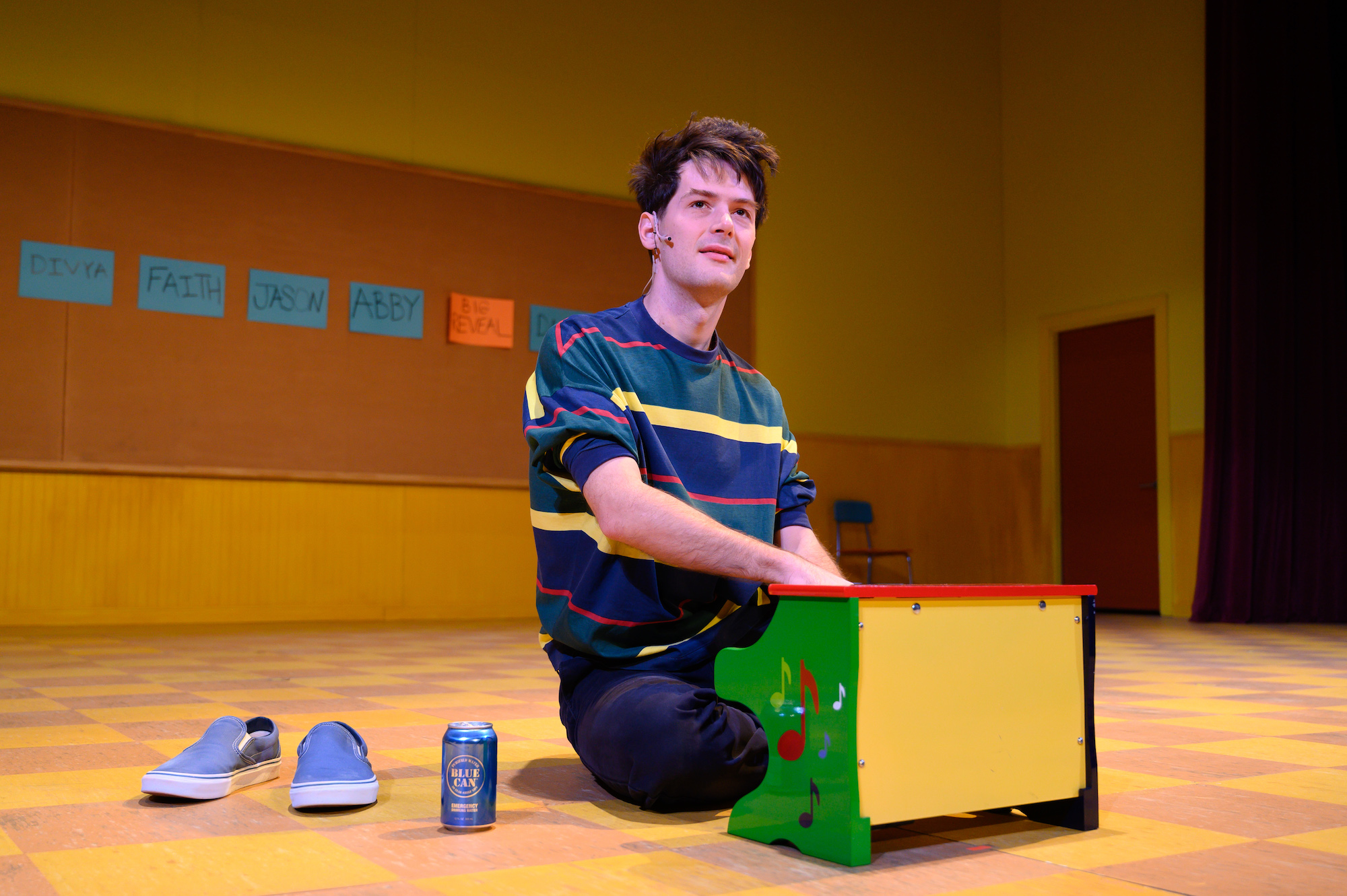 Stream “School Pictures” - Wilma Theater